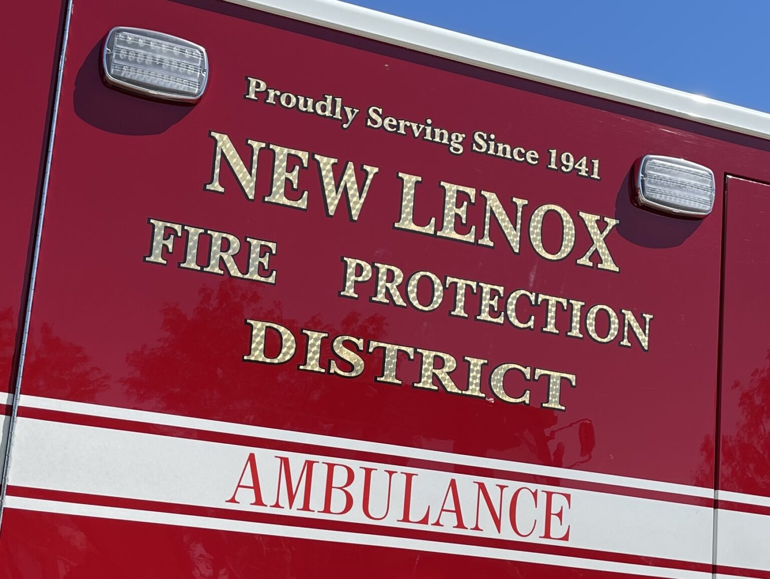 Massive Fire Erupts at TriStar Cabinet Company in New Lenox, Road ...