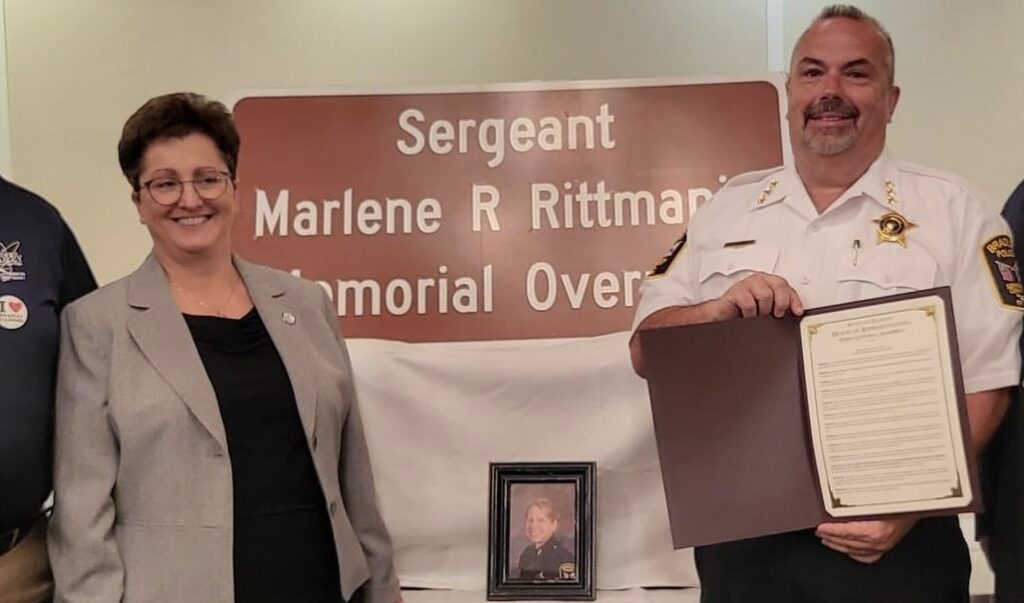Illinois Interstate Overpass Dedicated to Fallen Bradley Police ...
