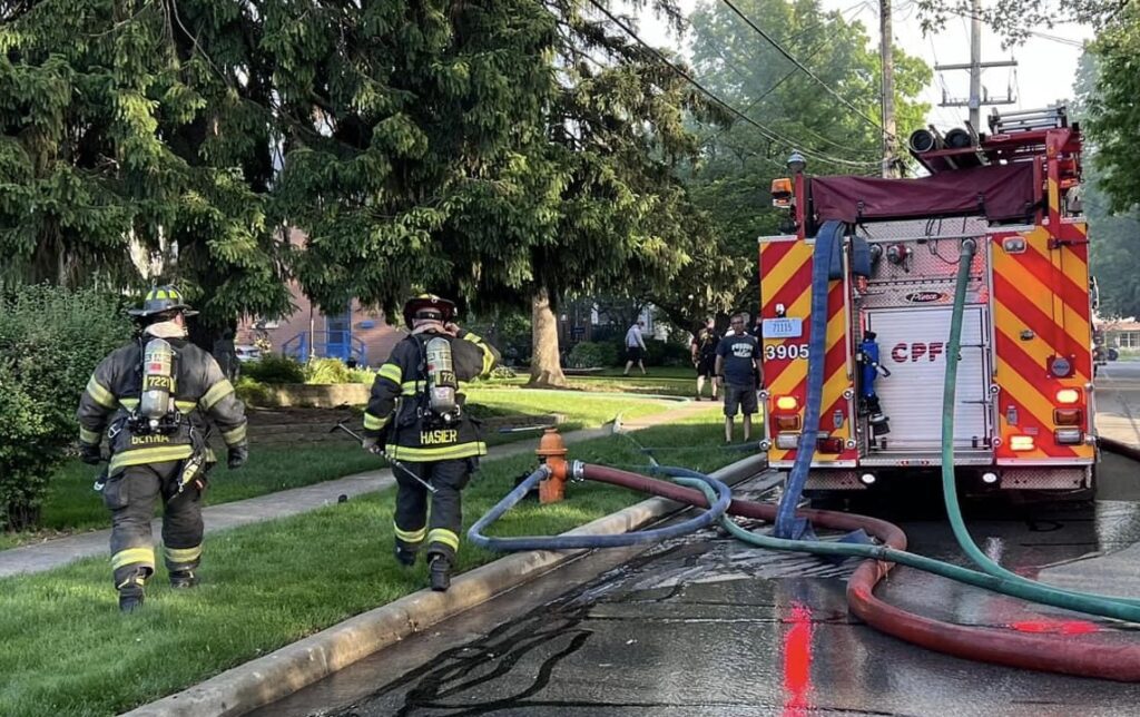 Crown Point, IN - Garage Fire Contained, House Saved by Firefighters ...