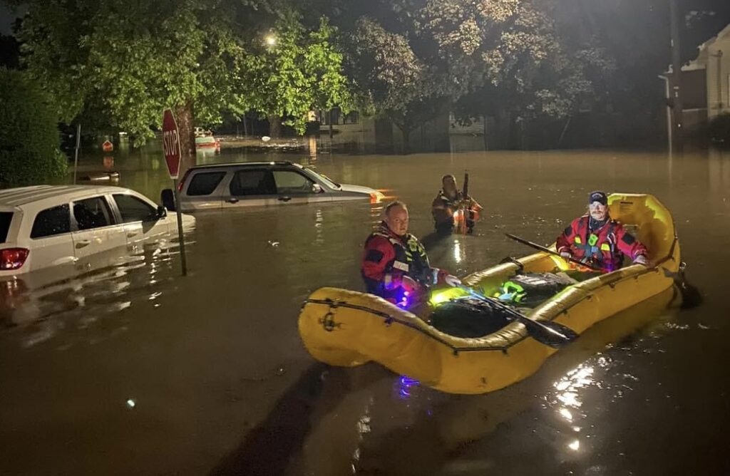 Rockford, IL Severe Flash Flooding: Fire Department Responds to Over ...
