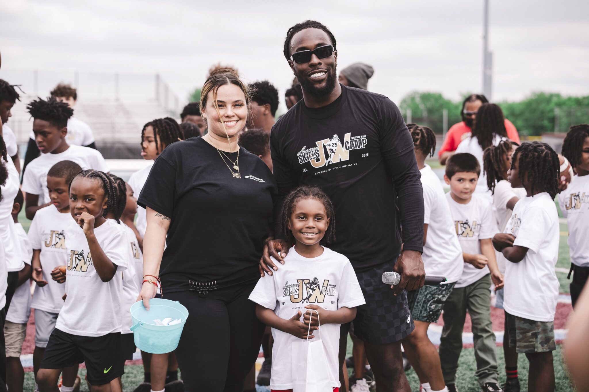 Illinois NFL Star Jonathan Ward Hosts 6th Annual Youth Football Camp in ...